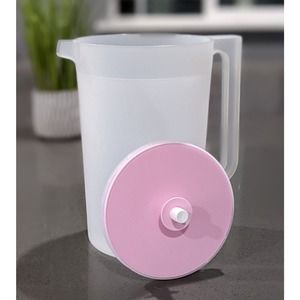 Tupperware | Dining | Tupperware Classic Gallon Pitcher With Push ...